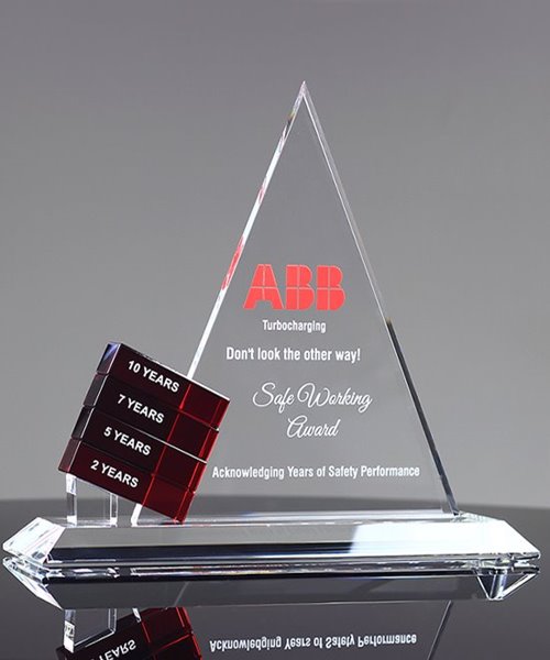 Red Goal-Setter Triangle Crystal Award | 6458RD | Edco Awards