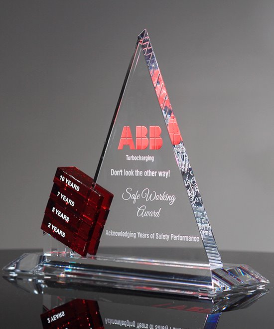 Red Goal-Setter Triangle Crystal Award | 6458RD | Edco Awards