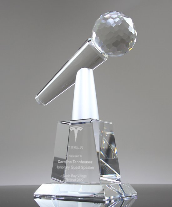 Key Speaker Crystal Microphone Award | Edco Awards