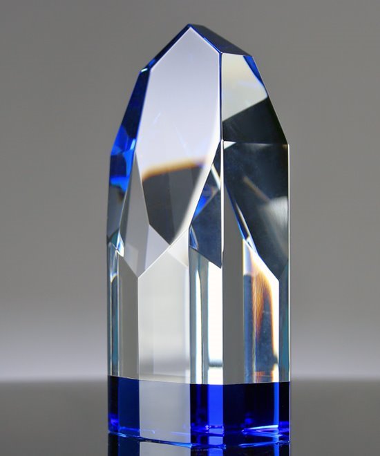 Beveled Sapphire Crystal Octagon Award | Edco Awards
