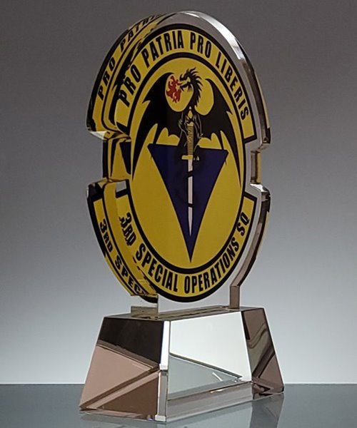 Custom Military Emblem Crystal Trophy | Edco Awards