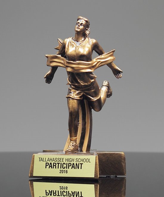 Track Superstar Award - Female | Edco Awards