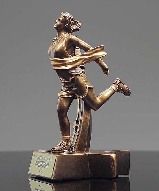 Track Superstar Award - Female | Edco Awards