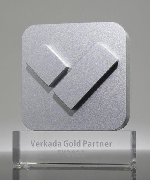 Momenta Custom Block Award - Silver Metal | Edco Awards