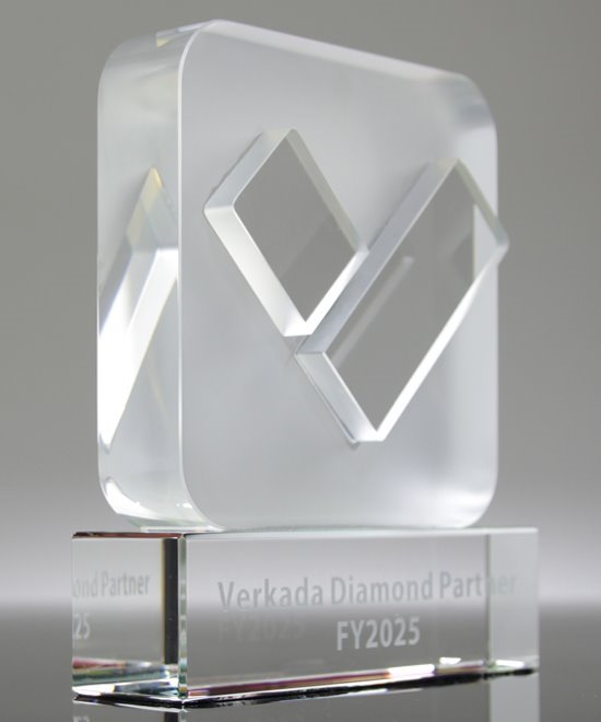 Momenta Custom Block Award - Etched Crystal | Edco Awards