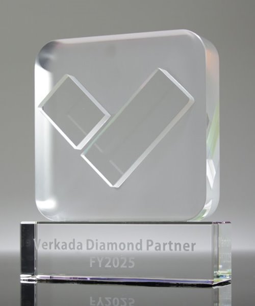 Momenta Custom Block Award - Etched Crystal | Edco Awards