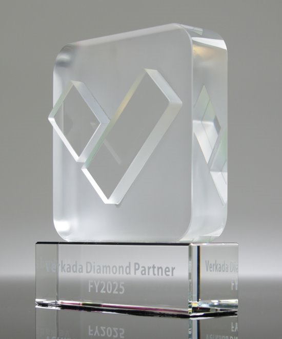 Momenta Custom Block Award - Etched Crystal | Edco Awards