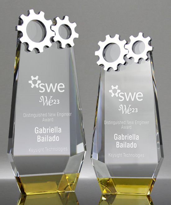 Connected Gears Crystal Award | Edco Awards