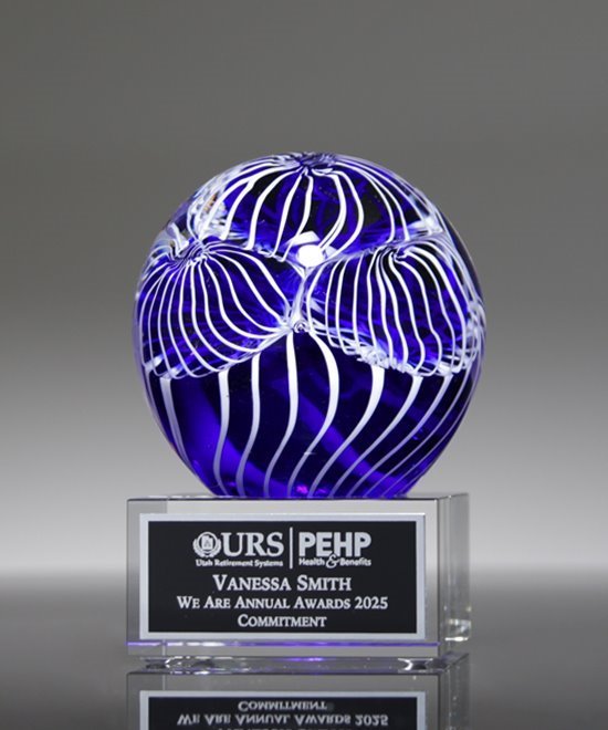 Intrigue Art Glass Award | Anemone Sphere Trophy | Edco Awards